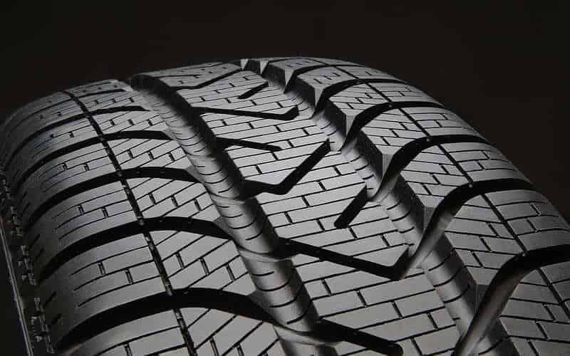 Dynamic Testing Methods for Tire Tread Compounds